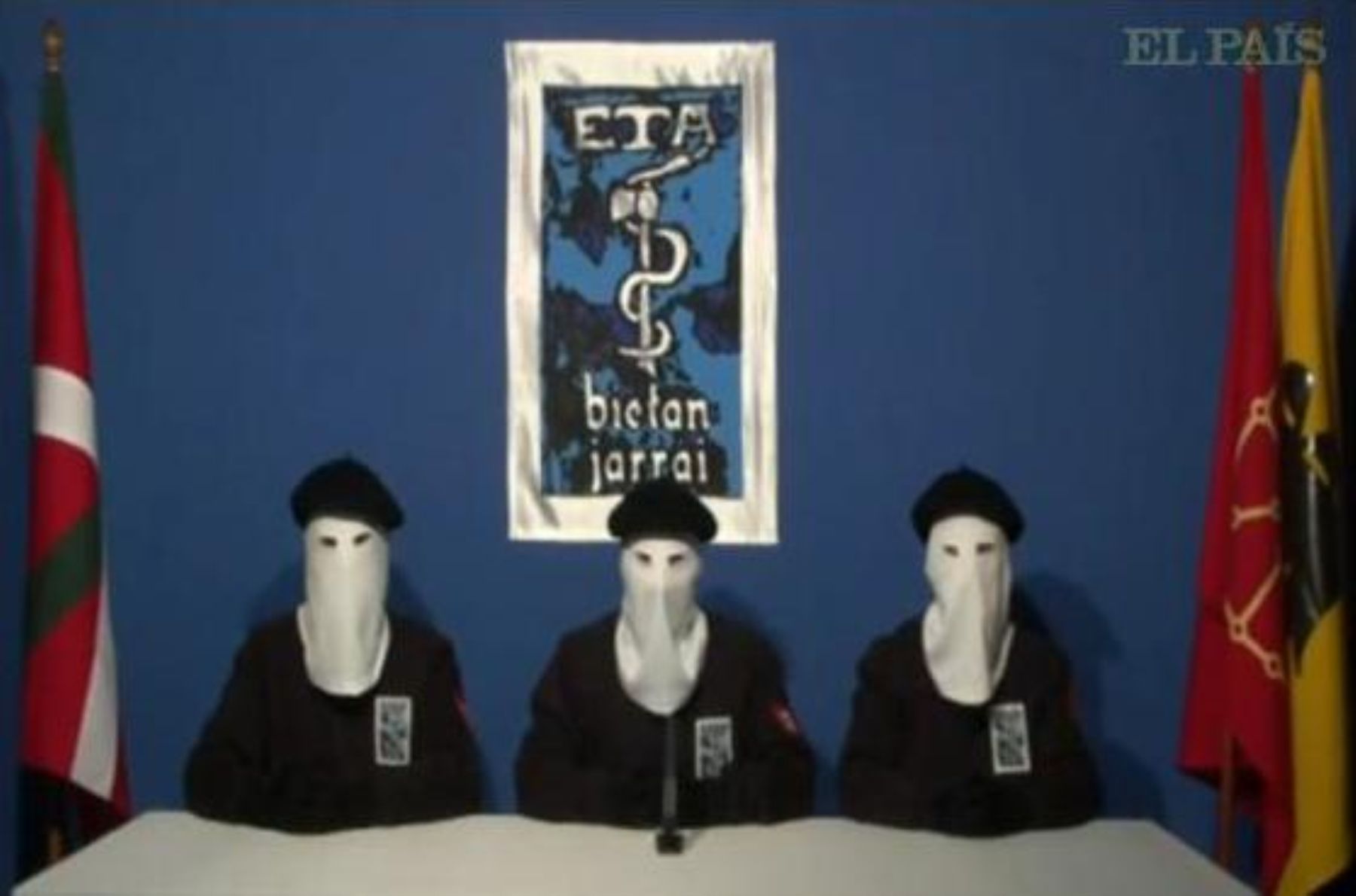 ETA ANUNCIA POR CARTA QUE «HA DISUELTO COMPLETAMENTE TODAS SUS ...