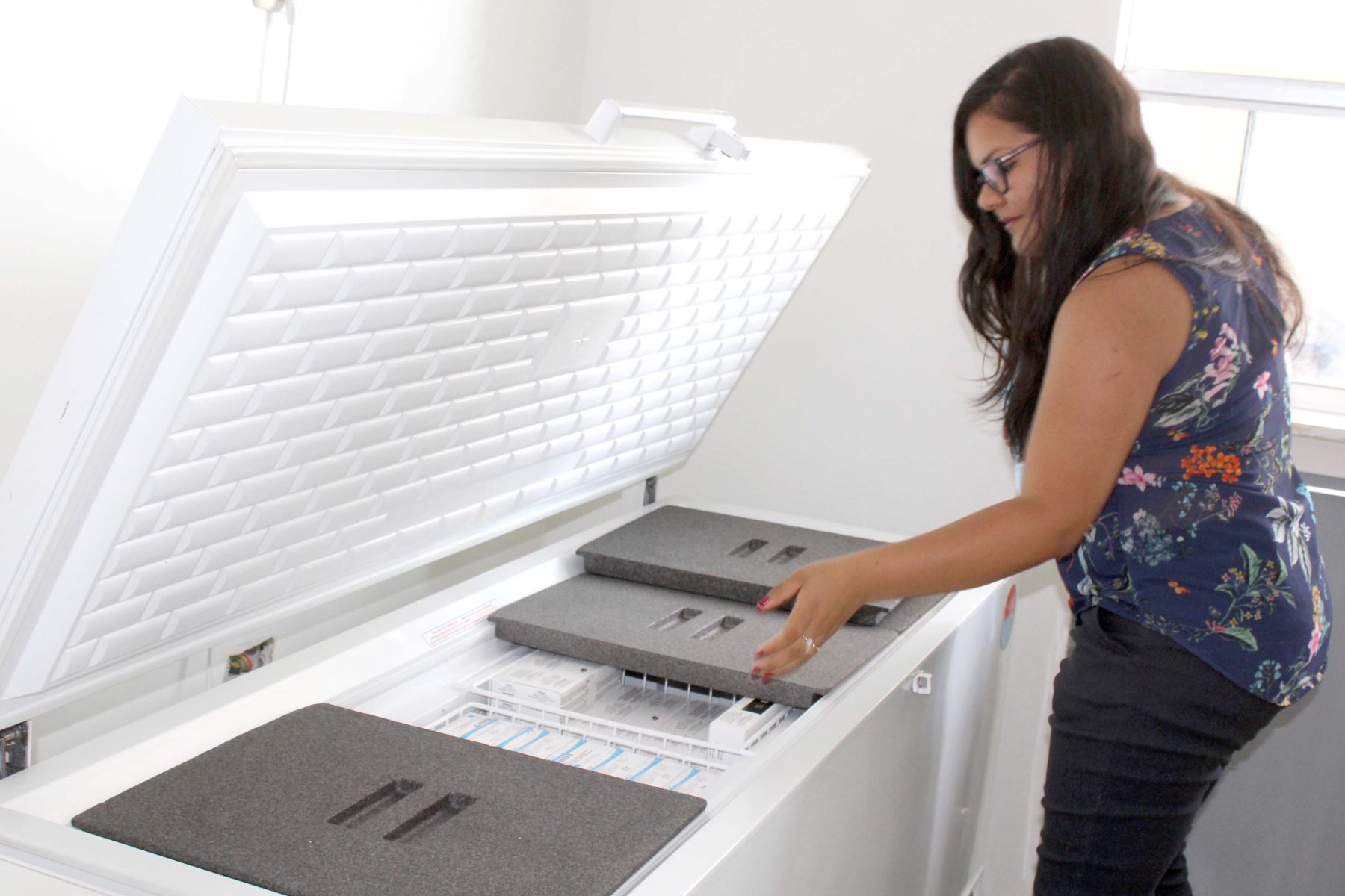 IMPLEMENTAN ALMACÉN REGIONAL DE VACUNAS EN PROVINCIA LIMEÑA DE HUAURA ...