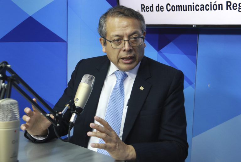 PREMIER PEDRO ANGULO ANUNCIA CAMBIO DE PREFECTOS REGIONALES POR ...