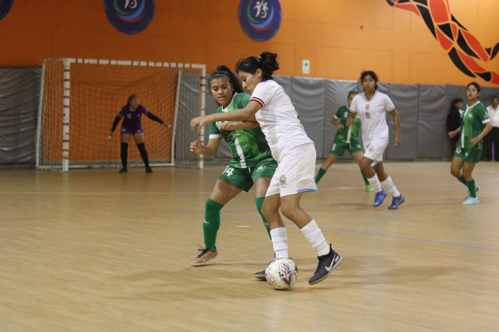 ¡EL FUTSAL DAMAS UNIVERSITARIO ARRANCA! – RCR Peru