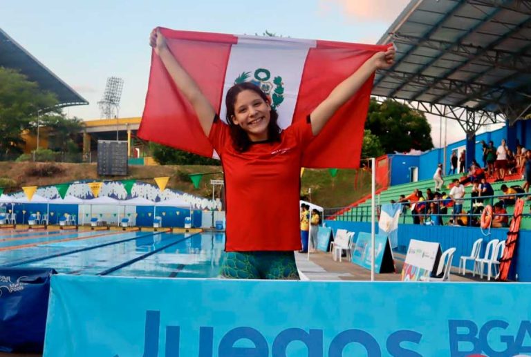 CIELO MOYA, LA ESCOLAR QUE YA COMENZÓ A COSECHAR ELOGIOS EN LA NATACIÓN ...
